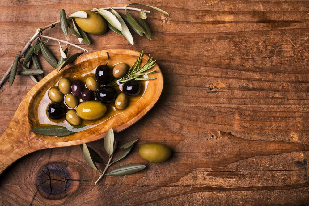 Your Guide Through French Olives - Top 5 Varieties You Should Definite